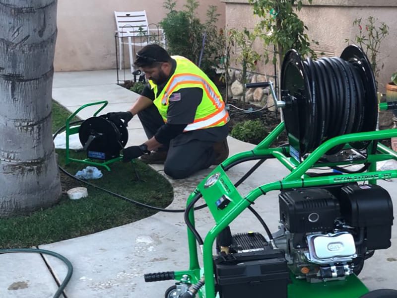 Hydro Jetting Septic Tanks / Grease Traps - AllinSanitation